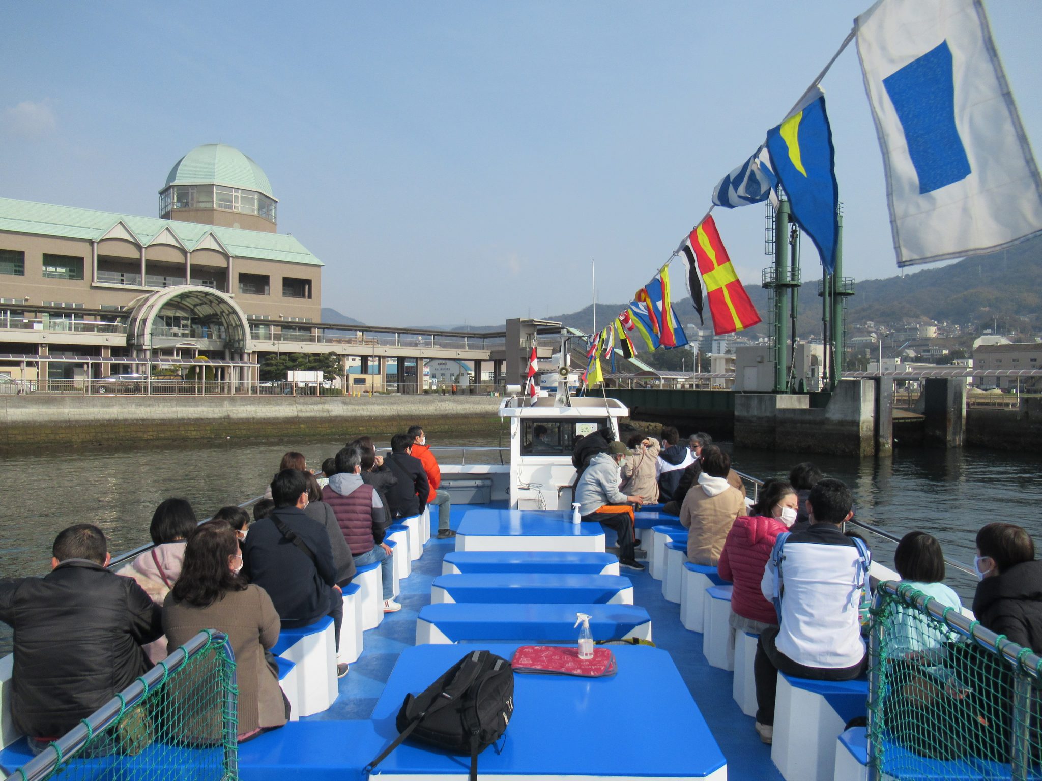 Kure Harbor Shipyard Cruise (呉湾艦船めぐり) - Joy in HIROSHIMA