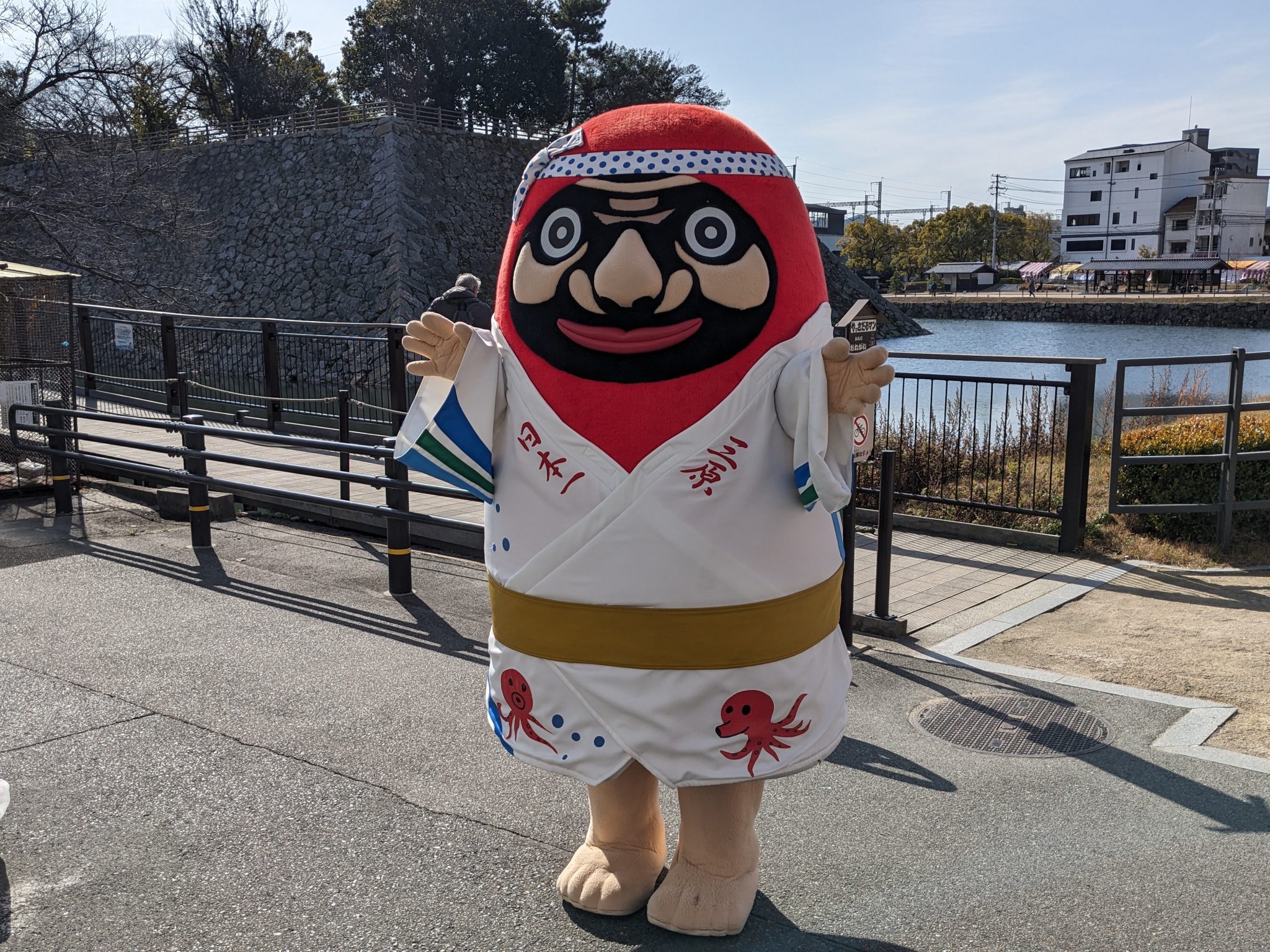 Mihara Shinmei-ichi Festival: Big Day for Big Darumas - Joy in HIROSHIMA